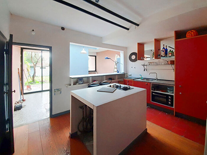 Maison à vendre - Pessac, Le Monteil - 4 pièces - 2 chambres