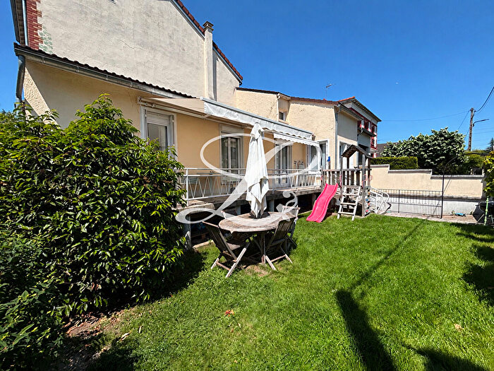 Maison 5 pièces à vendre - Le Mesnil-le-Roi
