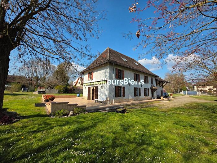 Maison à vendre - Les Avenières - 6 pièces - 3 chambres