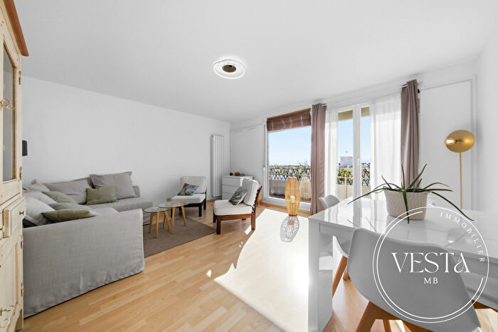 Appartement à vendre - Fontaine-lès-Dijon - 5 pièces - 4 chambres