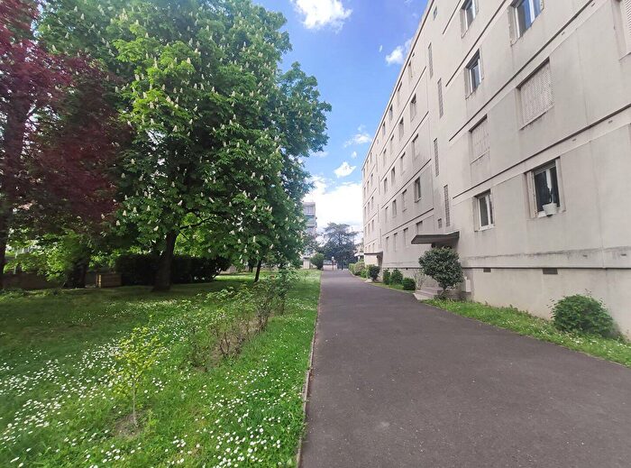 Appartement à louer - Maroc, Champigny-sur-Marne - 3 pièces - 2 chambres