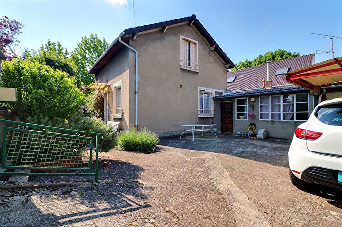 Maison 4 pièces à Stains, L'Avenir, à vendre
