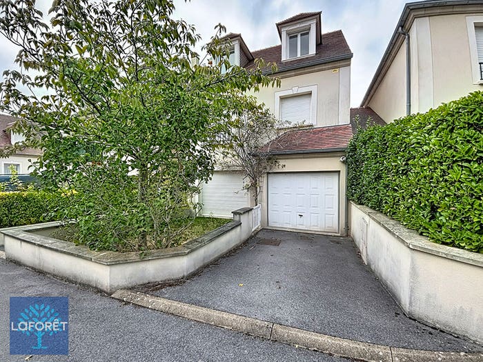 Champs-sur-Marne, Le Luzard, Picasso - Maison 6 pièces à vendre