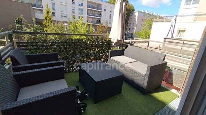 Appartement 2 pièces à Corbeil-Essonnes, Tarterêts, à vendre