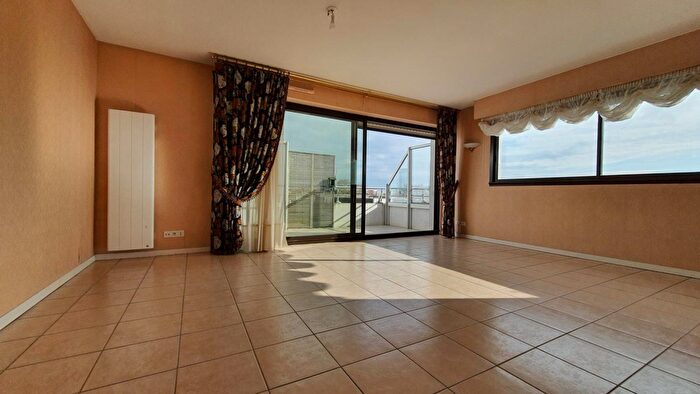 Appartement à vendre - Lorient, Centre-ville - 3 pièces - 1 chambre