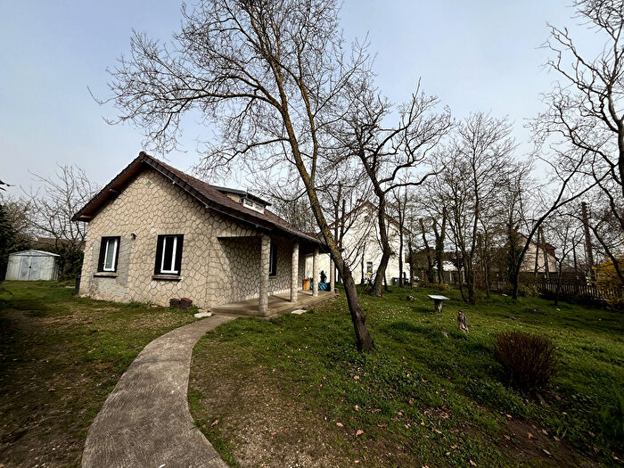 Maison à louer - Épône - 3 pièces - 2 chambres