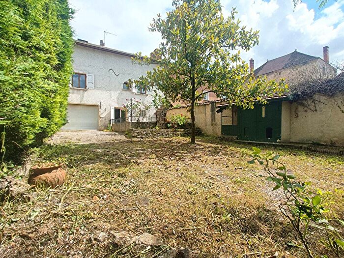 Maison à louer - Pont-de-Chéruy - 5 pièces - 3 chambres