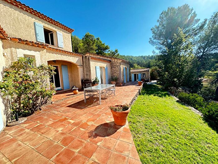 Maison à vendre - Rognes - 7 pièces - 6 chambres