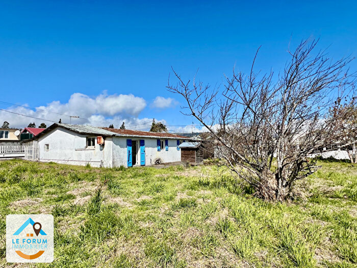 Maison à vendre - Le Tampon - 5 pièces - 4 chambres