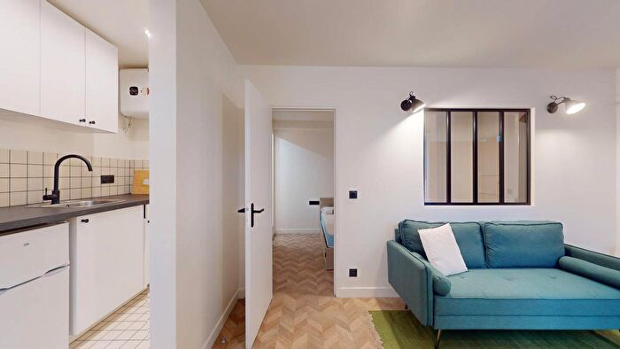 Appartement à louer - Clignancourt-Jules Joffrin, Paris ème arrondissement - 2 pièces - 1 chambre