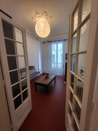 Appartement à louer - Evêché, Nice - 3 pièces - 2 chambres