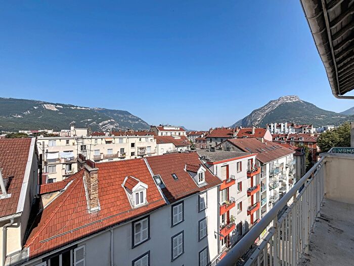 Appartement 1 pièce à Grenoble, Berriat, à vendre