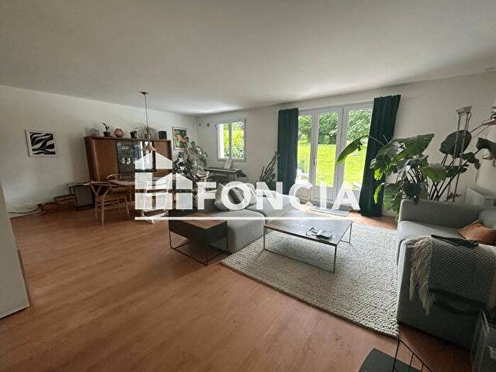 Maison à louer - Coteaux du Bel Air, Saint-Germain-en-Laye - 6 pièces - 5 chambres