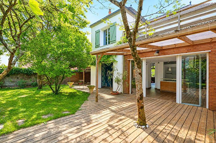 Nantes, Sèvres, Gilarderie, Lion dOr : Maison 8 pièces à vendre