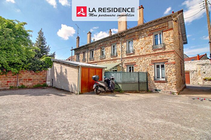 Poissy, Les Capucines : Appartement 4 pièces à vendre