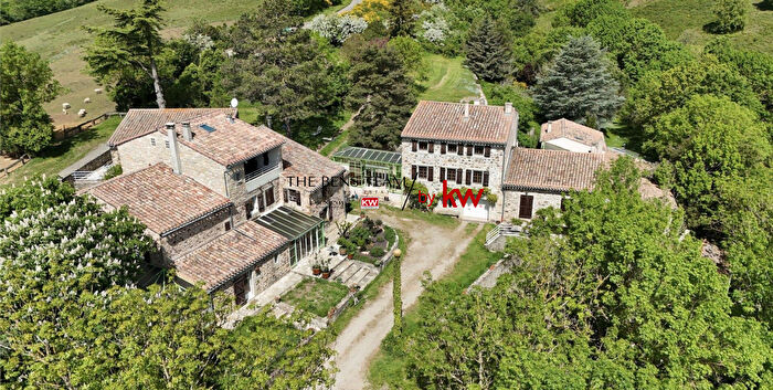 Maison 20 pièces à vendre - Bouisse