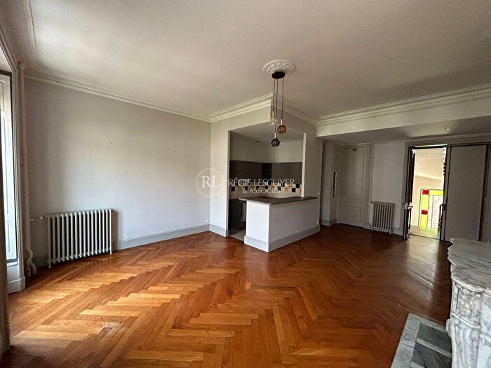 Ainay, Lyon 2ème arrondissement - Appartement 4 pièces à louer