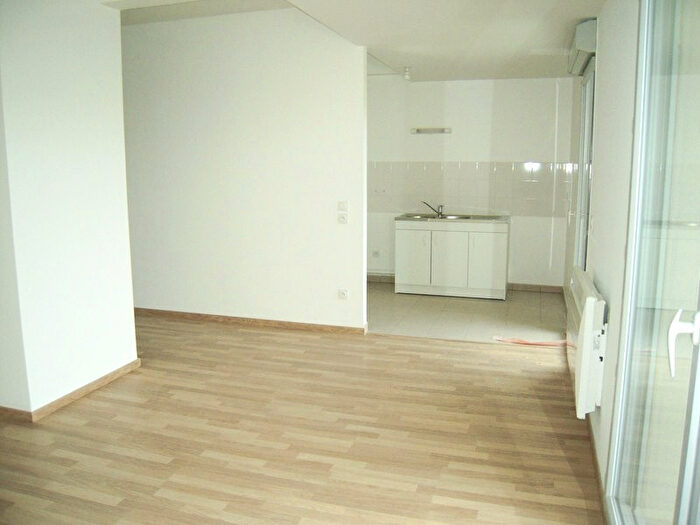 Appartement 1 pièce à Reims, Europe, Chemin Vert, à louer