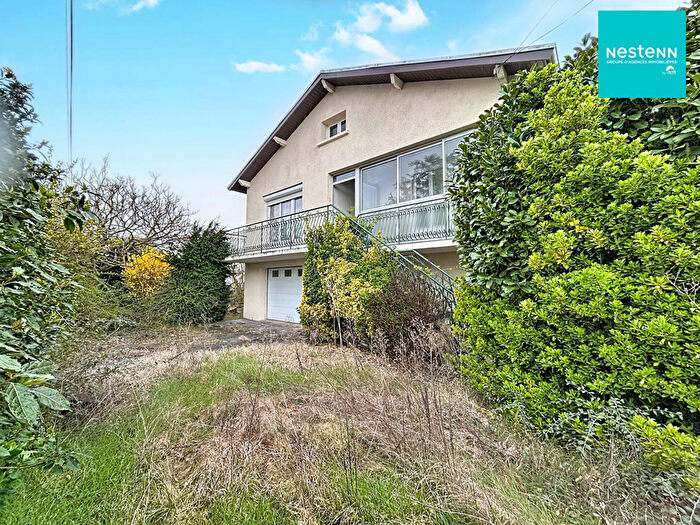 Maison à vendre - Andrézieux-Bouthéon - 6 pièces - 4 chambres