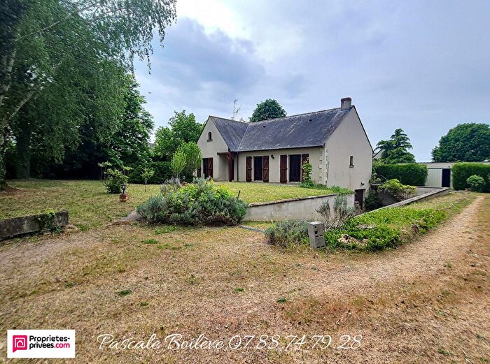 Maison à vendre - Vernoil-le-Fourrier - 4 pièces - 3 chambres