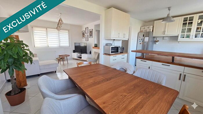 Maison à vendre - Tinqueux - 7 pièces - 4 chambres