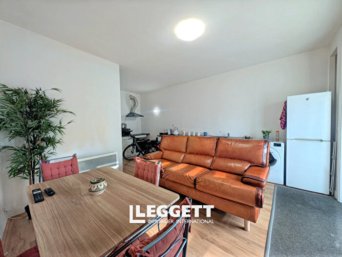 Maison à vendre - Châlus - 3 pièces - 2 chambres