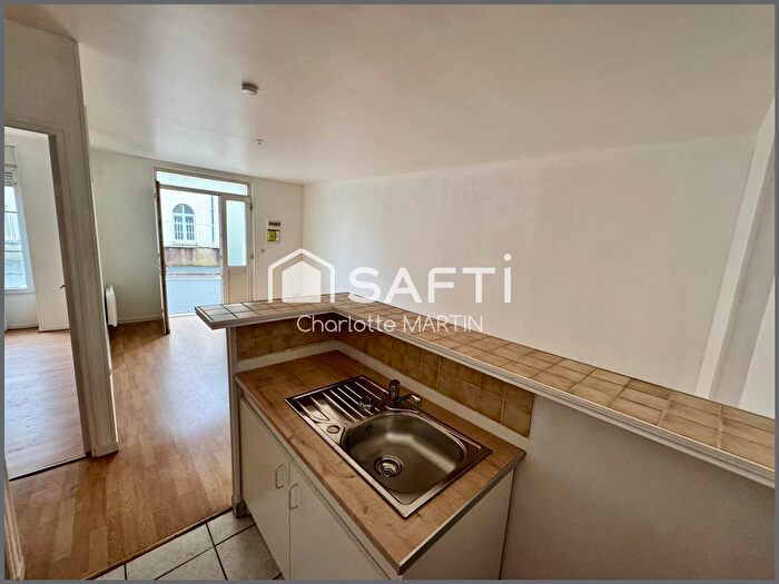 Appartement à vendre - Vierzon, Bois dYèvre - 2 pièces - 1 chambre