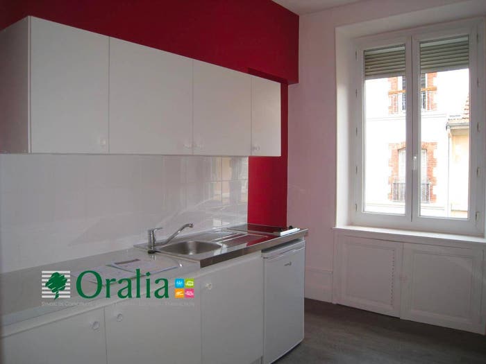 Berriat-Ampere, Grenoble - Appartement 1 pièce à louer