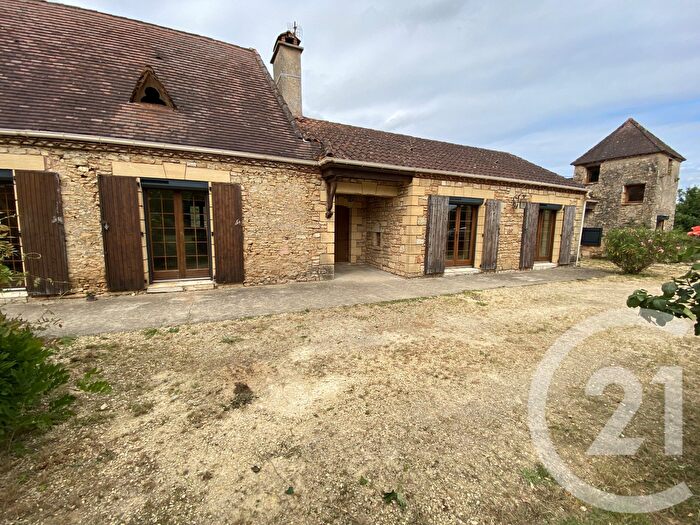 Maison 4 pièces à louer à Coux-et-Bigaroque