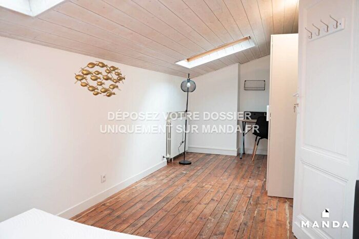 Appartement à louer - Bordeaux Sud - 5 pièces - 4 chambres