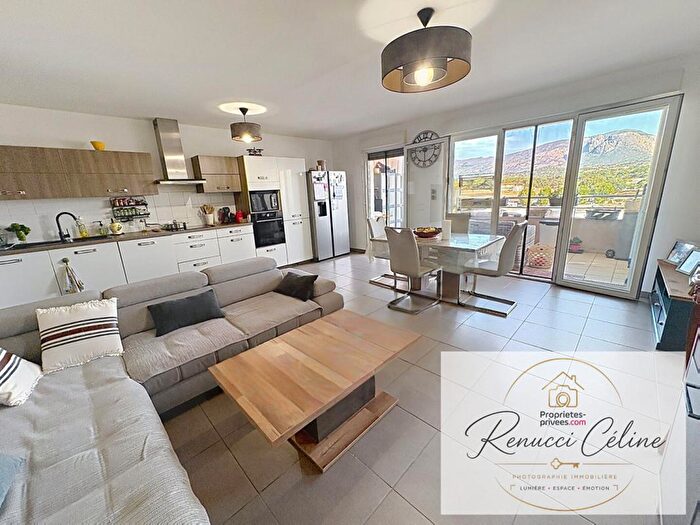 Appartement 4 pièces à Sarrola-Carcopino, à vendre