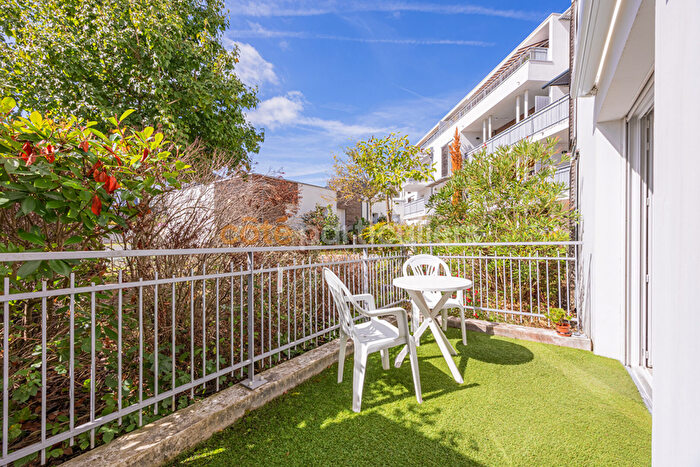 Appartement 3 pièces à Orvault, Bourg, Secteur rural, à vendre