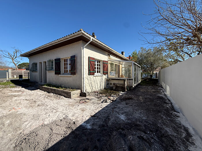 Maison à vendre - Arès - 4 pièces - 3 chambres