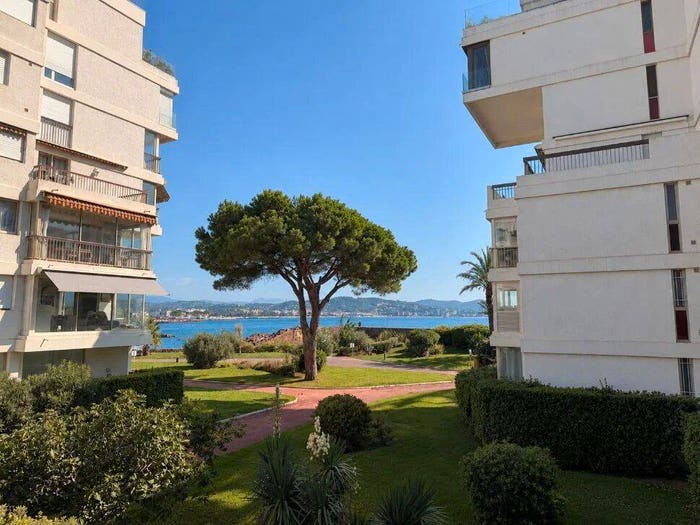 Appartement 1 pièce à louer à Les Termes, Mandelieu-la-Napoule
