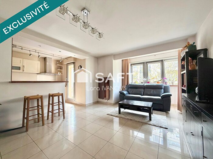 Appartement à vendre - Joinville-le-Pont, Paris - 4 pièces - 3 chambres