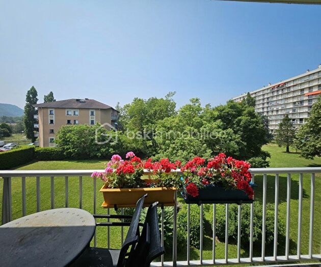 Appartement à vendre - Le Pont-de-Claix, Grand Galet - 5 pièces - 4 chambres