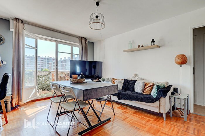 Appartement à vendre - Marseille e  - 3 pièces - 2 chambres