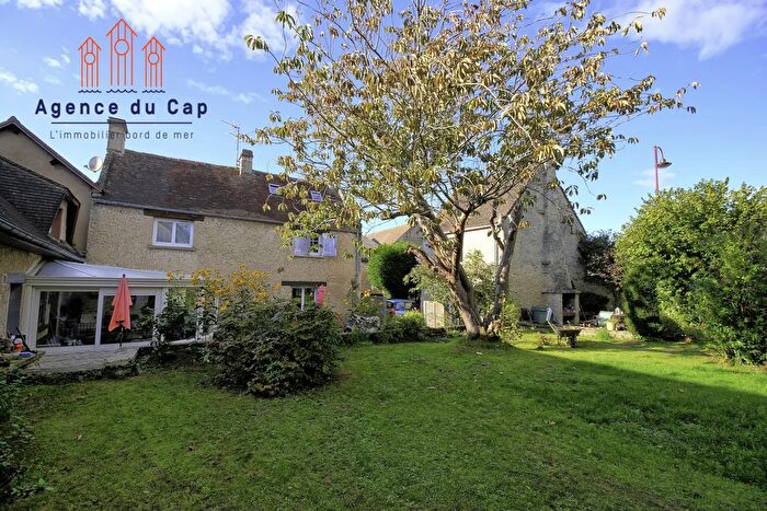 Maison à vendre - Cresserons - 8 pièces - 4 chambres