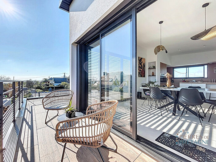 Maison à vendre - Plougonvelin - 7 pièces - 4 chambres