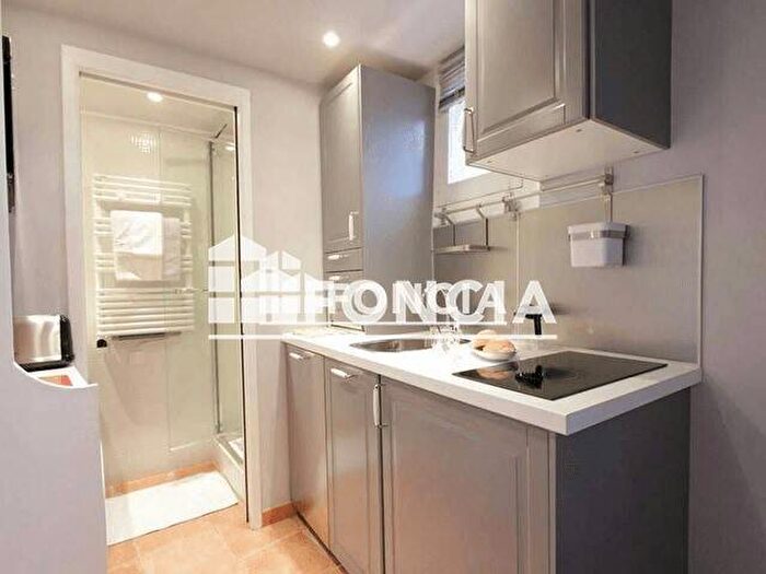 Centre Ville, Aix-en-Provence : Appartement 1 pièce à louer