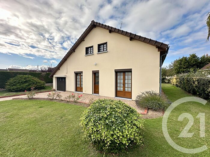 Maison à vendre - Yèvres - 5 pièces - 3 chambres