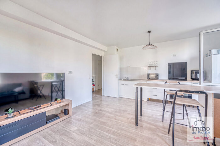 Appartement à vendre - Lormont, Génicart - 3 pièces - 2 chambres