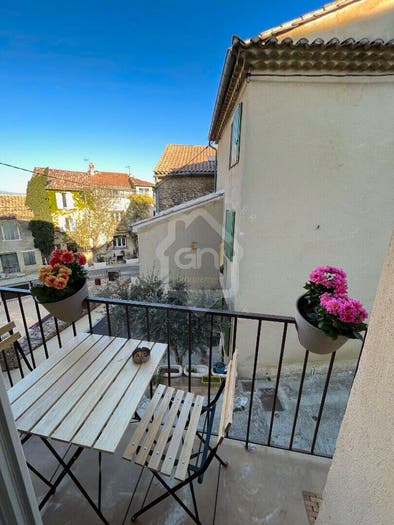 Appartement 3 pièces à Châteauneuf-du-Pape, à louer