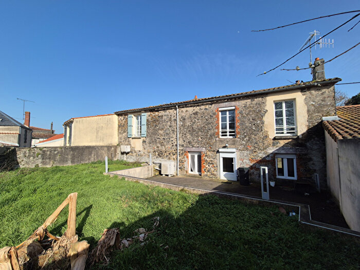 Maison à vendre - Menomblet - 5 pièces - 4 chambres