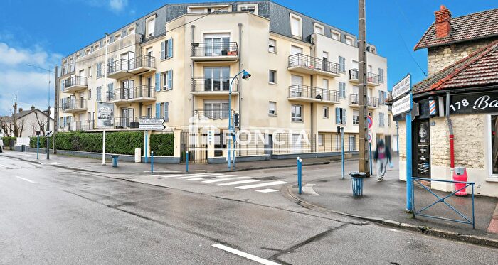 Appartement à vendre - Mantes-la-Jolie, Gassicourt - 3 pièces - 2 chambres