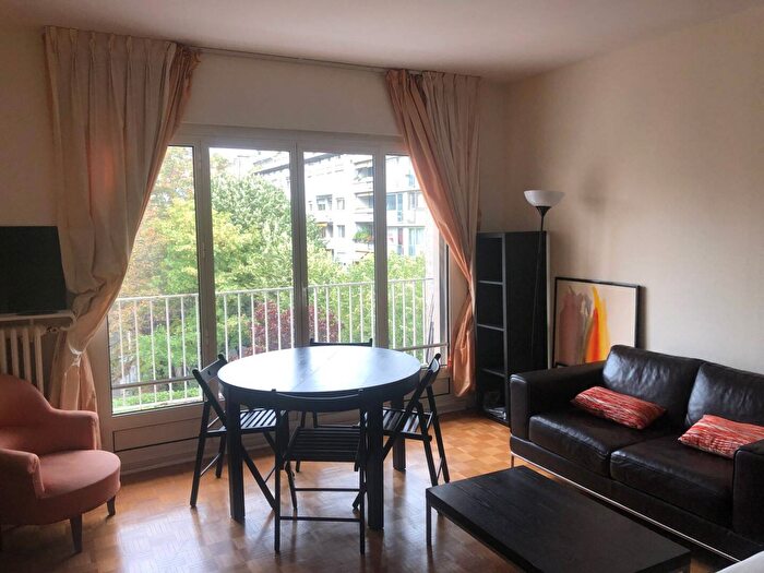 Appartement à louer - Paris ème arrondissement - 1 pièce