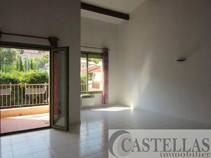 Carnoux-en-Provence : Appartement 3 pièces à louer