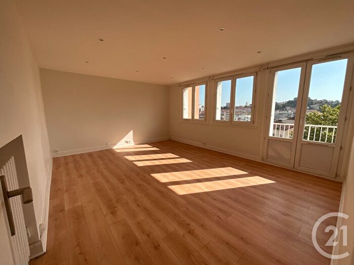 Appartement à vendre - Saint-Étienne, Saint-Roch, Vivaraize, Valbenoite, Centre Deux - 3 pièces - 2 chambres