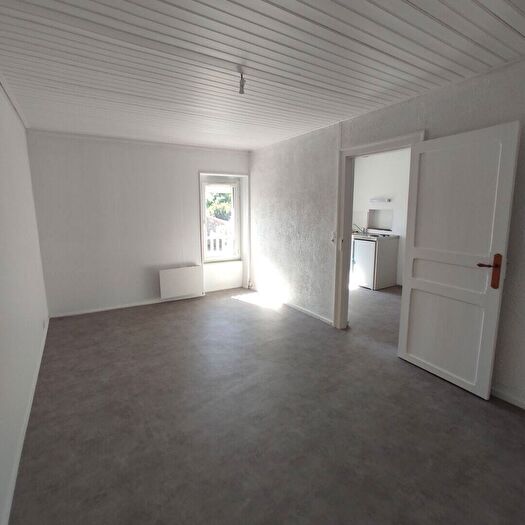 Appartement à louer - Beaupréau-en-Mauges - 2 pièces - 1 chambre