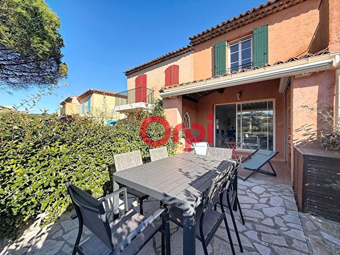 Maison à vendre - Sainte-Maxime, Saquèdes, Quilladou, Garonnette, Golfe - 3 pièces - 2 chambres